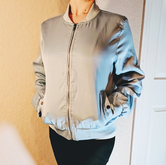 Hippie Rose | Jackets & Coats | Hippie Rose Bomber Jacket Size L | Poshmark